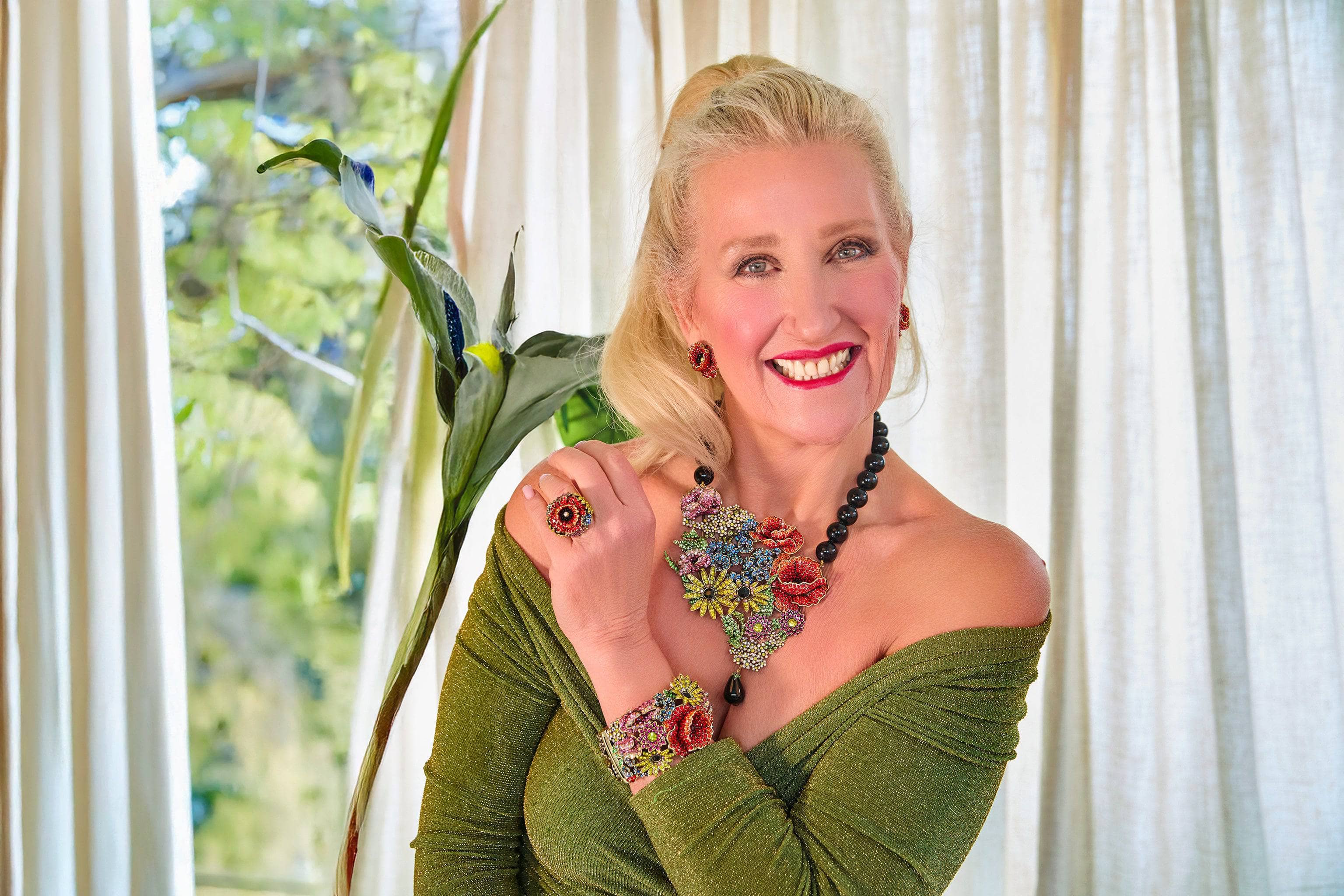 A story of wind-kissed petals and unforgettable views – HEIDI DAUS®